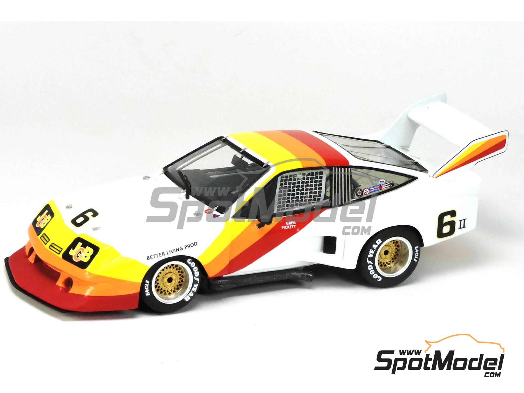 Arena Modelli ARE1157: Car scale model kit 1/43 scale - Chevrolet Monza ...