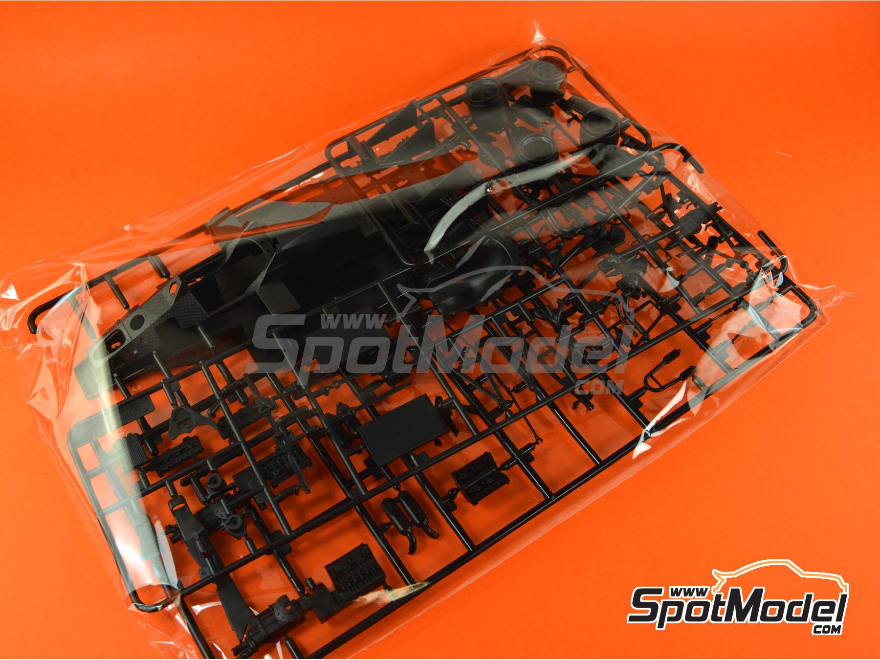 Beemax Model Kits BX20001: Car scale model kit 1/20 scale - McLaren TAG ...