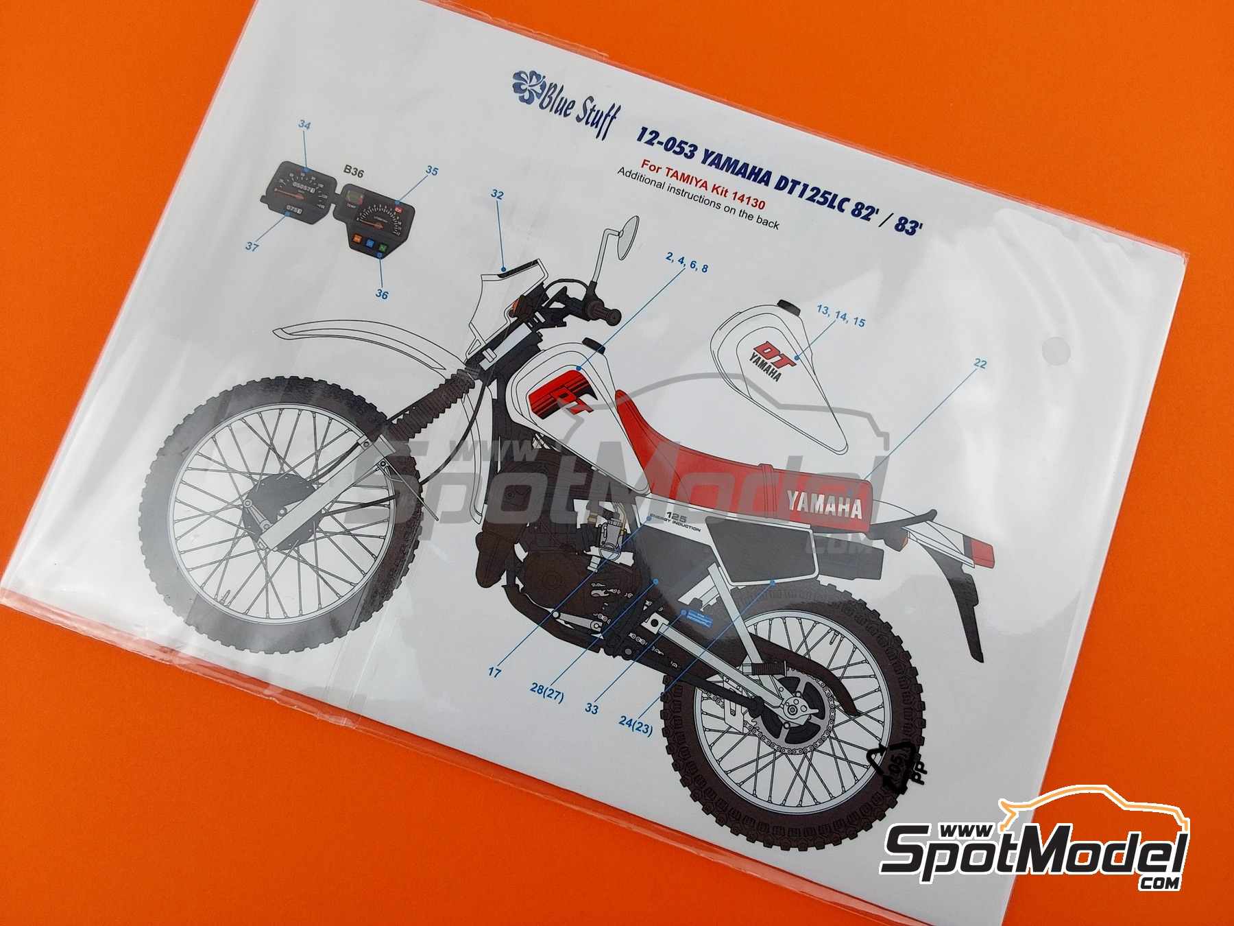 Blue Stuff 12-053: Marking / livery 1/12 scale - Yamaha DT125 LC 1982 ...