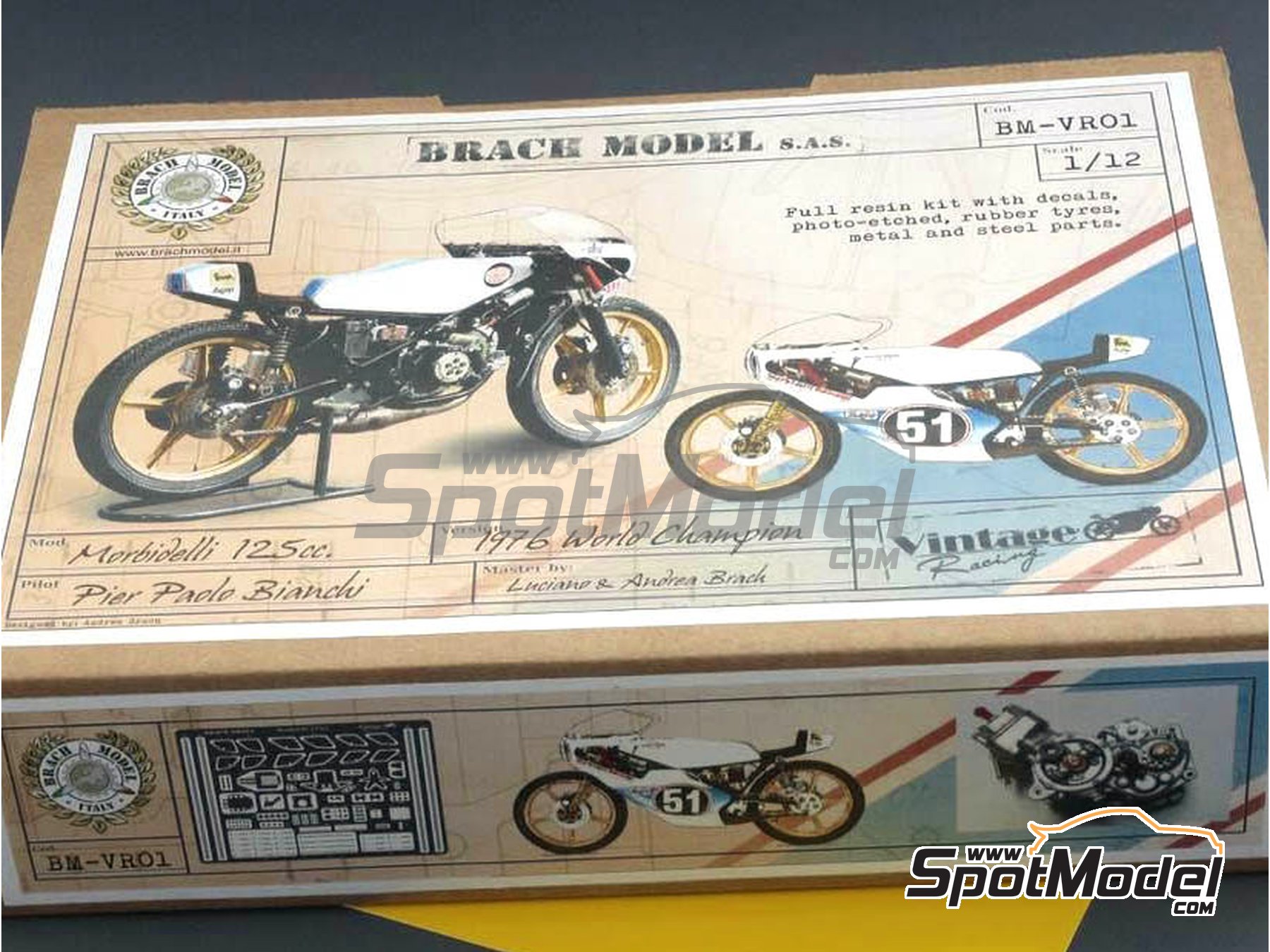 Brach Model BM-VR01: Motorbike scale model kit 1/12 scale - Morbidelli ...
