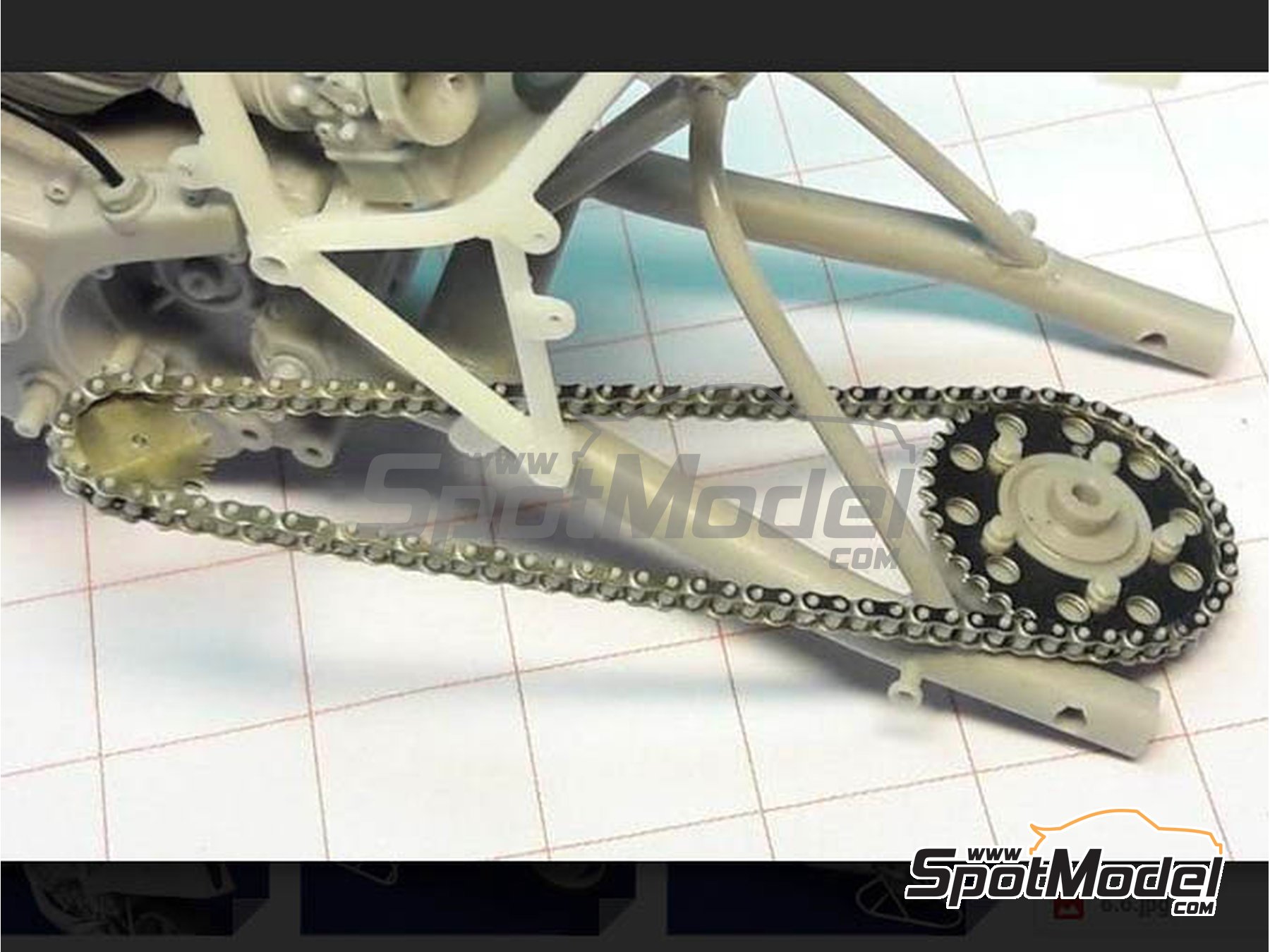 Brach Model BM-VR07: Motorbike scale model kit 1/12 scale - Ducati ...