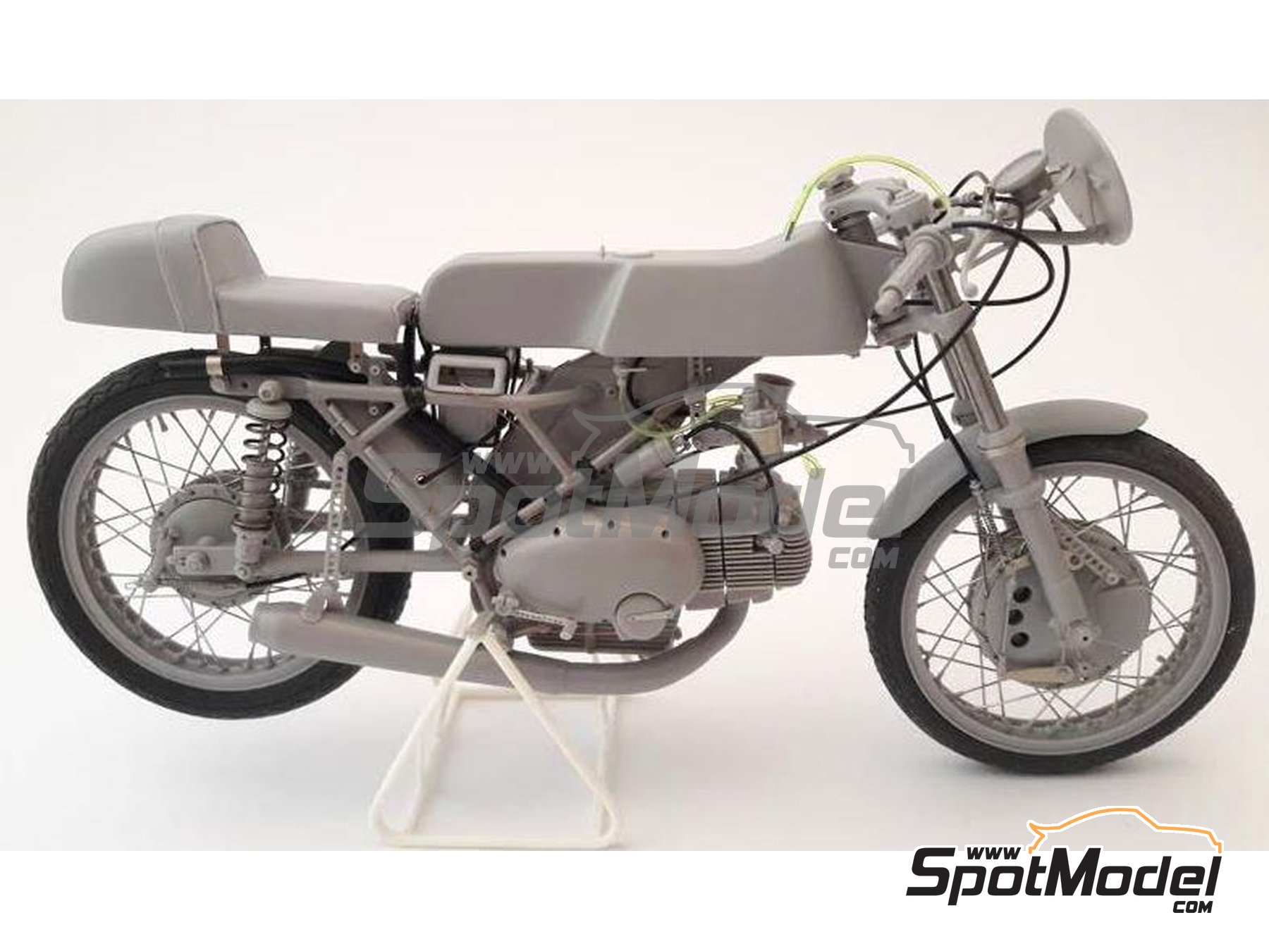 Brach Model BM-VR12: Motorbike scale model kit 1/12 scale - Motobi 250 ...
