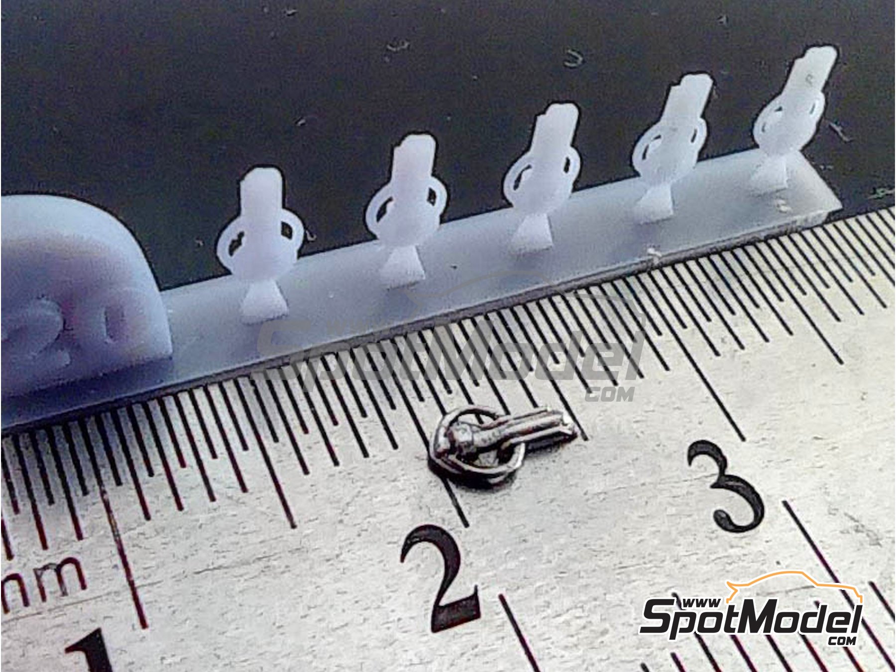 D.A.B. Models DAB20-002: Bonnet pins 1/20 scale - Bonnet pins - 10 ...