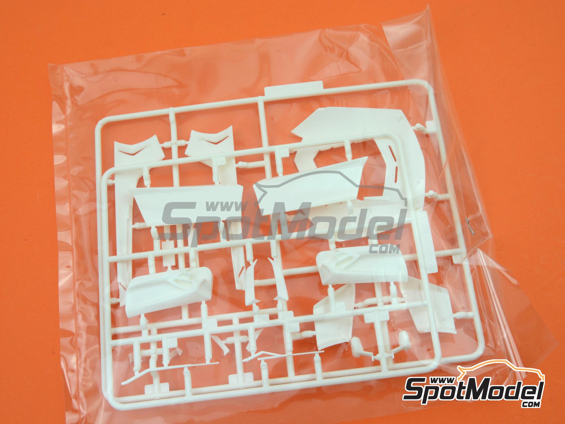 Fujimi 123974: Car scale model kit 1/24 scale - Lamborghini Aventador ...