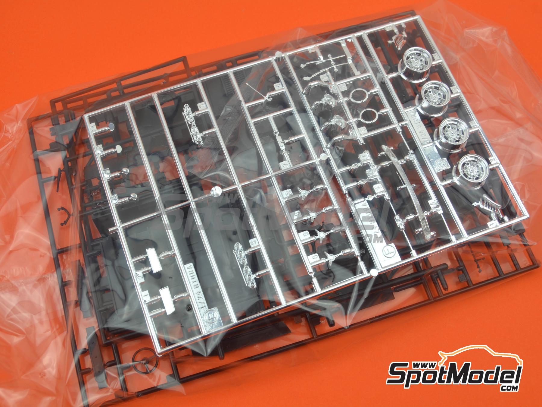 Hasegawa 20652: Car scale model kit 1/24 scale - Lamborghini Miura P400 ...