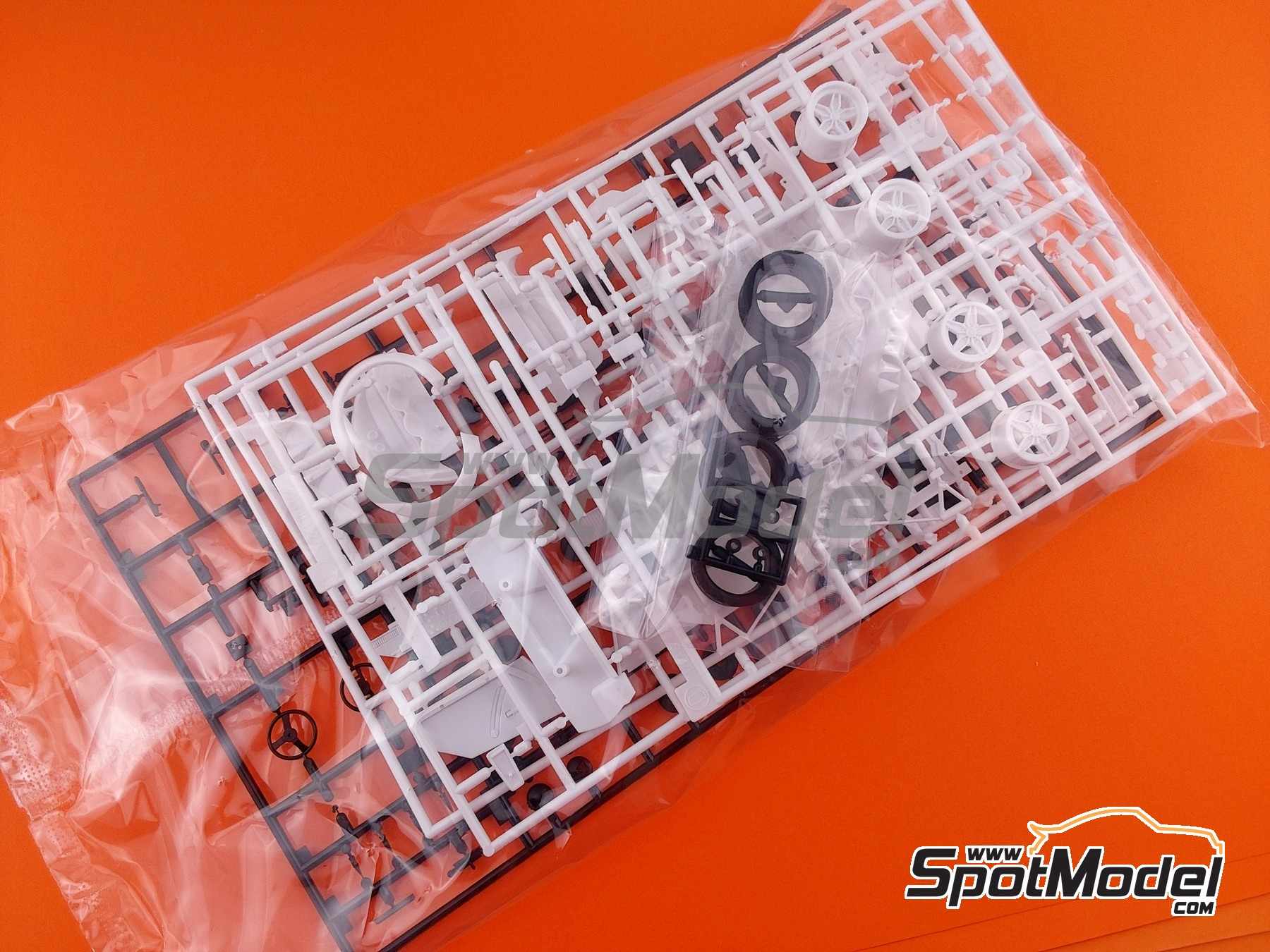 Hasegawa 20692: Car scale model kit 1/24 scale - Lancia Stratos HF ...