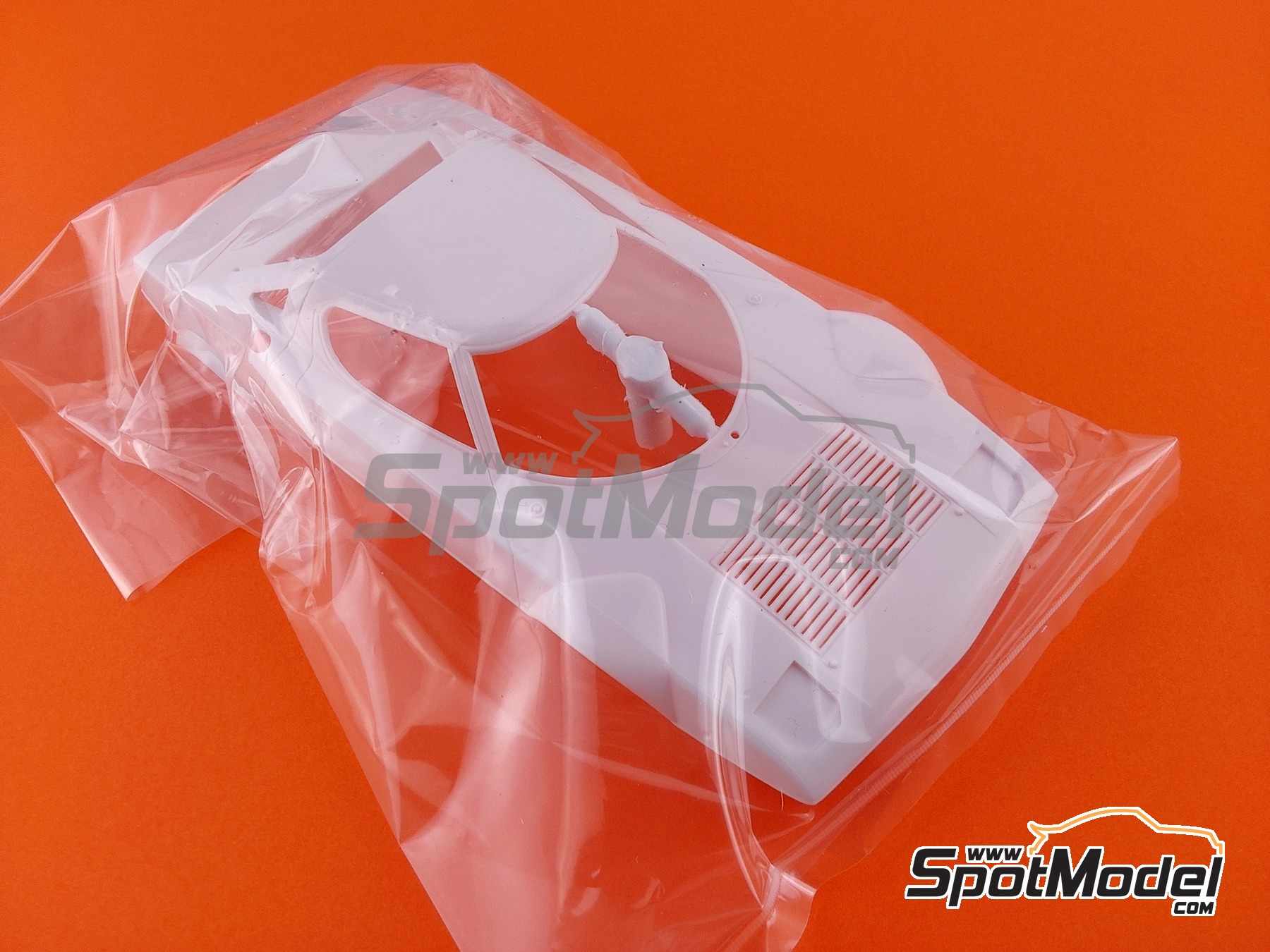 Hasegawa 20692: Car scale model kit 1/24 scale - Lancia Stratos HF ...