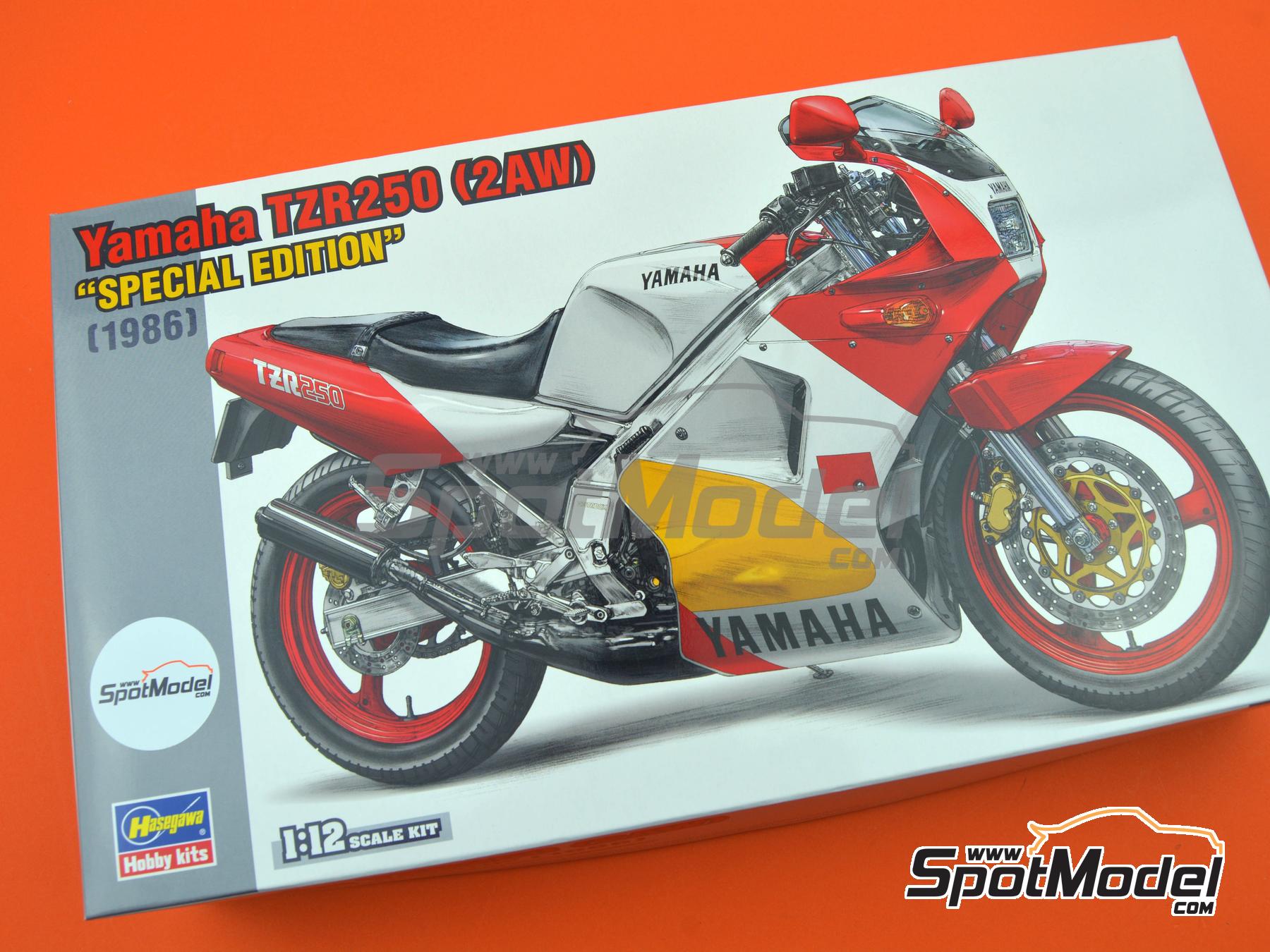 Hasegawa 21759: Motorbike scale model kit 1/12 scale - Yamaha TZR250 2AW "Special edition" 1986 ...