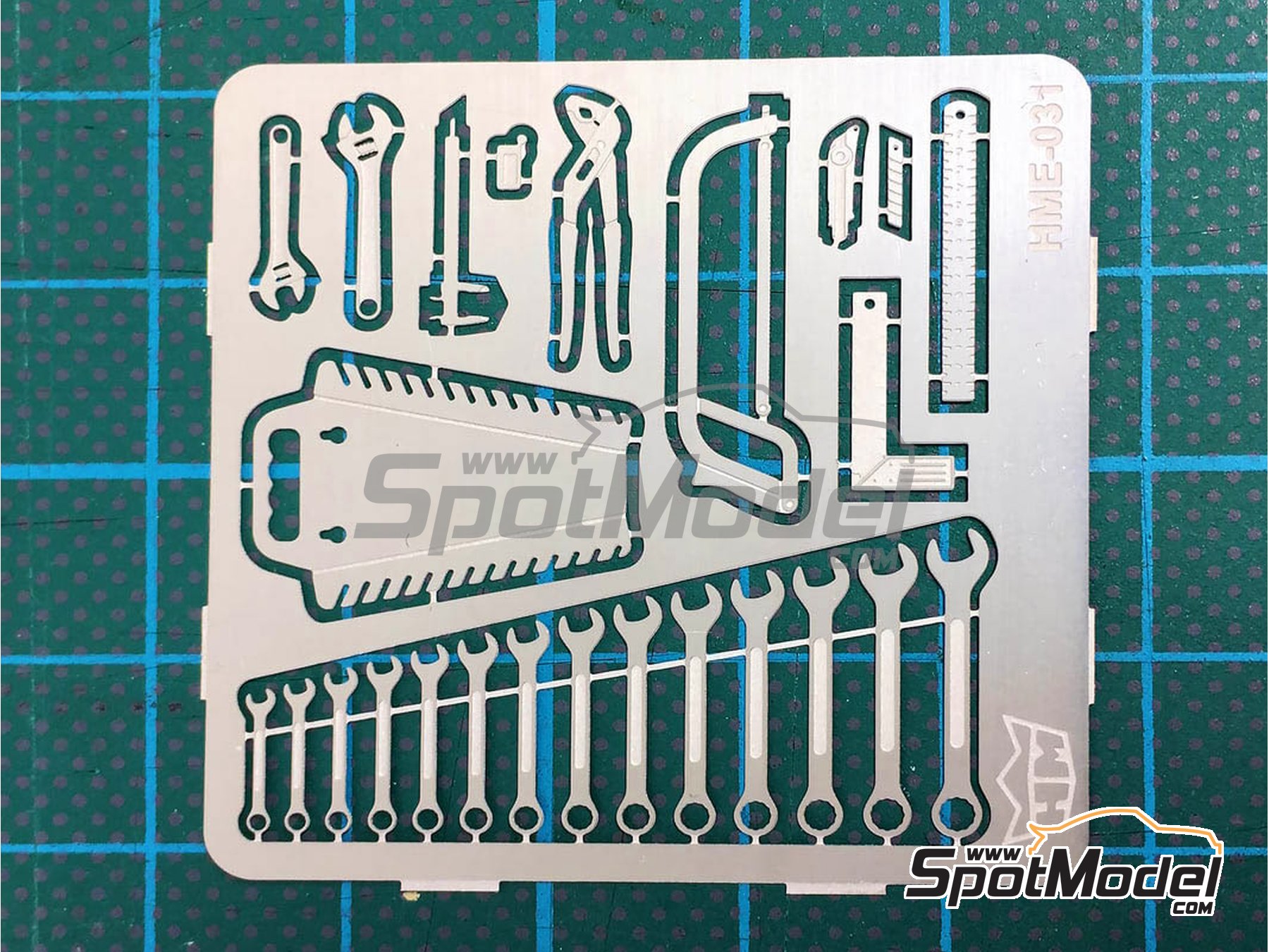 Highlight Model Studio HME-031: Detail 1/24 scale - Tool set (ref. HME ...