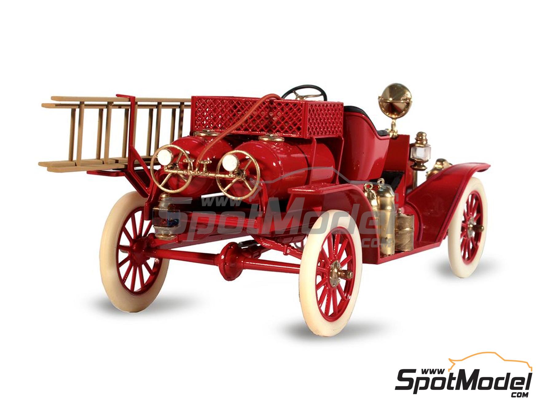 ICM 24004: Car scale model kit 1/24 scale - Ford Model T Firetruck 1914 ...