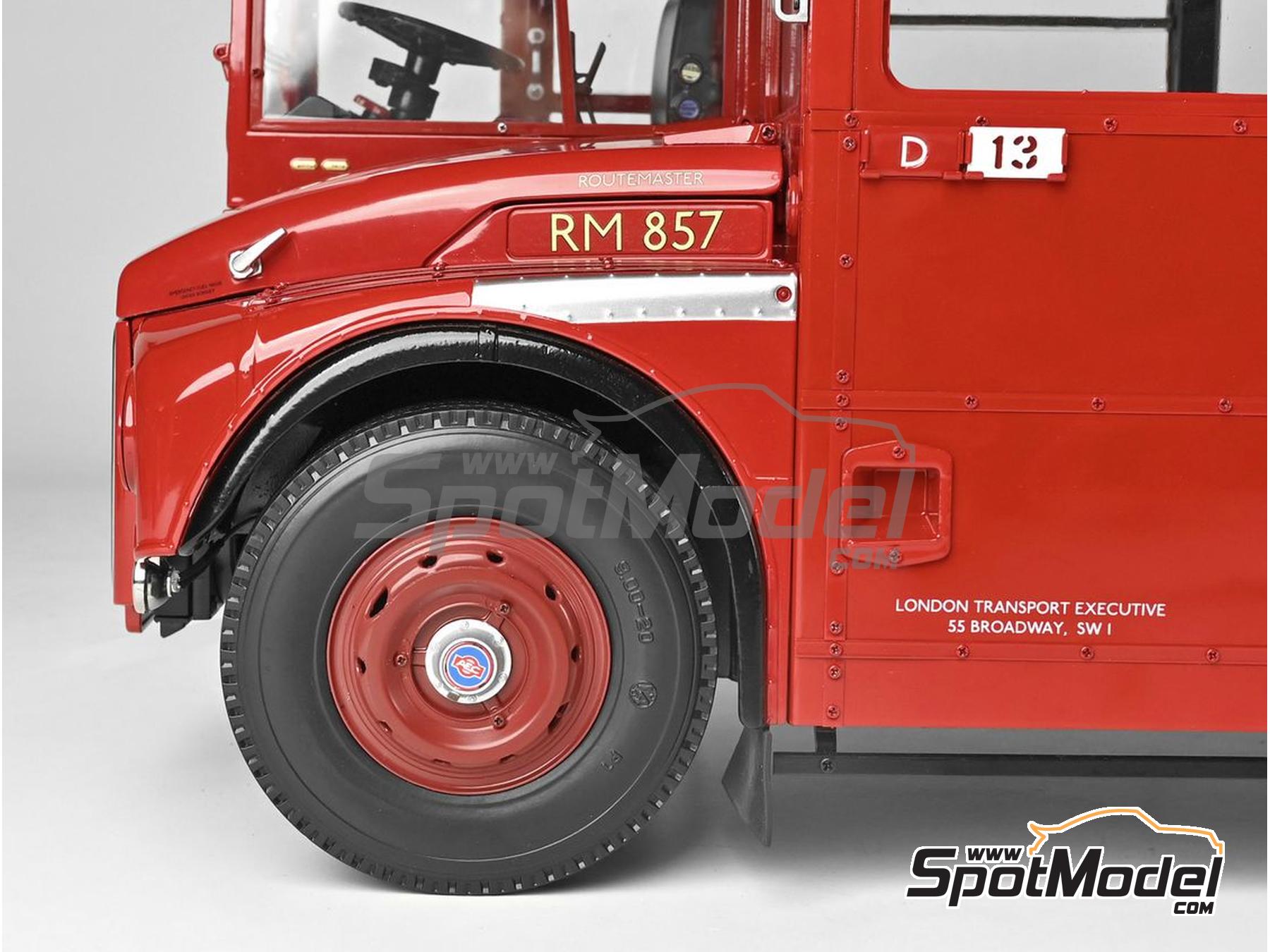 Ixo Collections 520010124: Bus scale model kit 1/12 scale - Routemaster ...