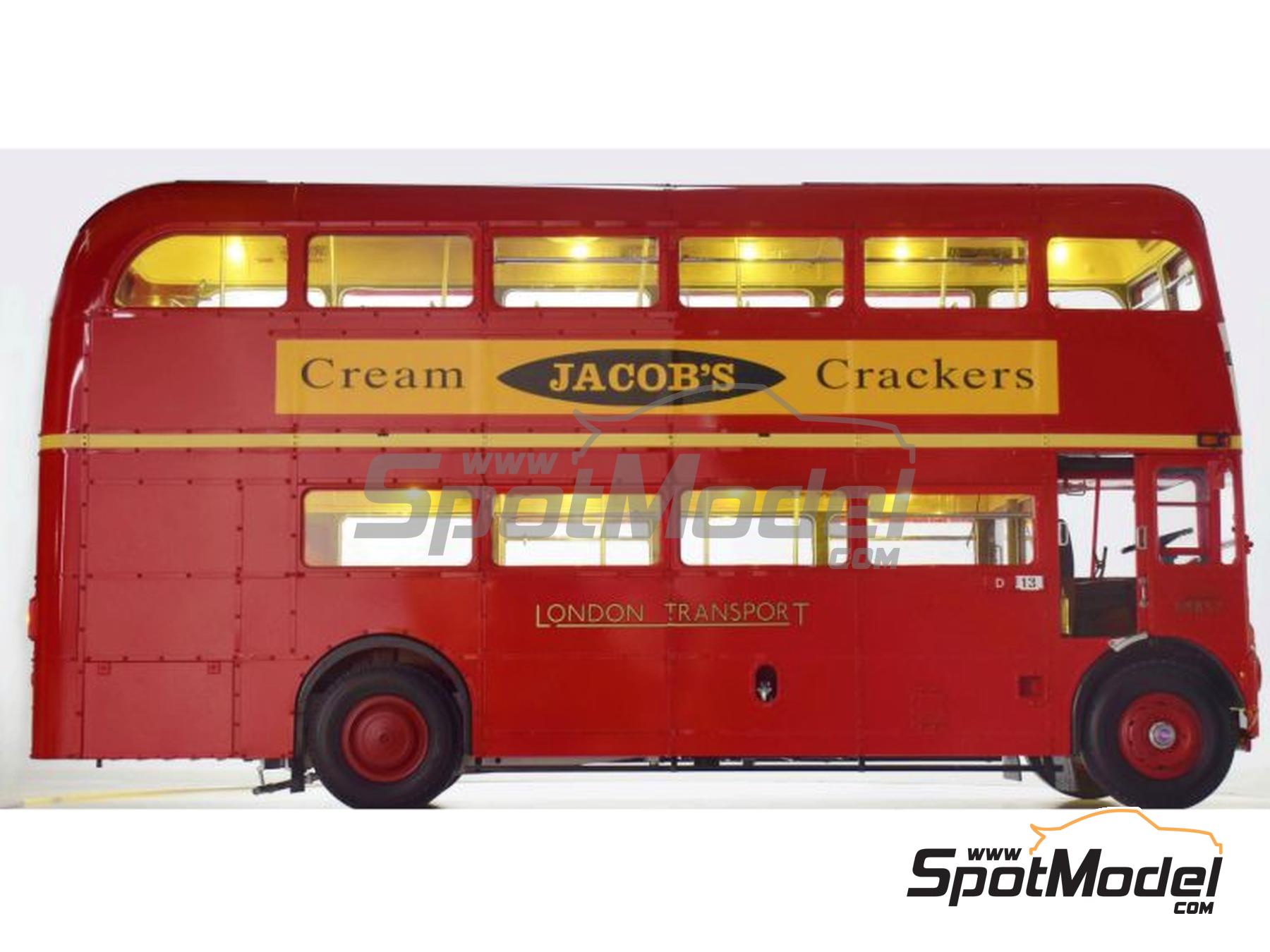 Ixo Collections 520010124: Bus scale model kit 1/12 scale - Routemaster ...