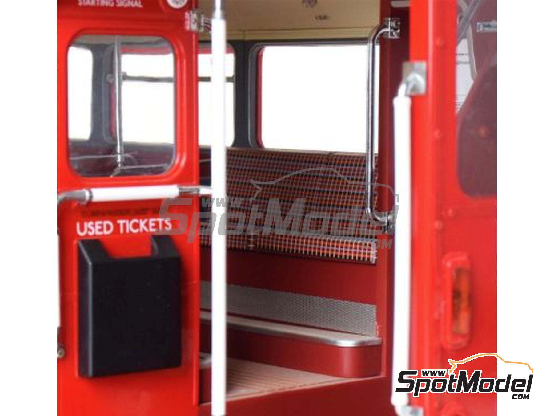 Ixo Collections 520010124: Bus scale model kit 1/12 scale - Routemaster ...