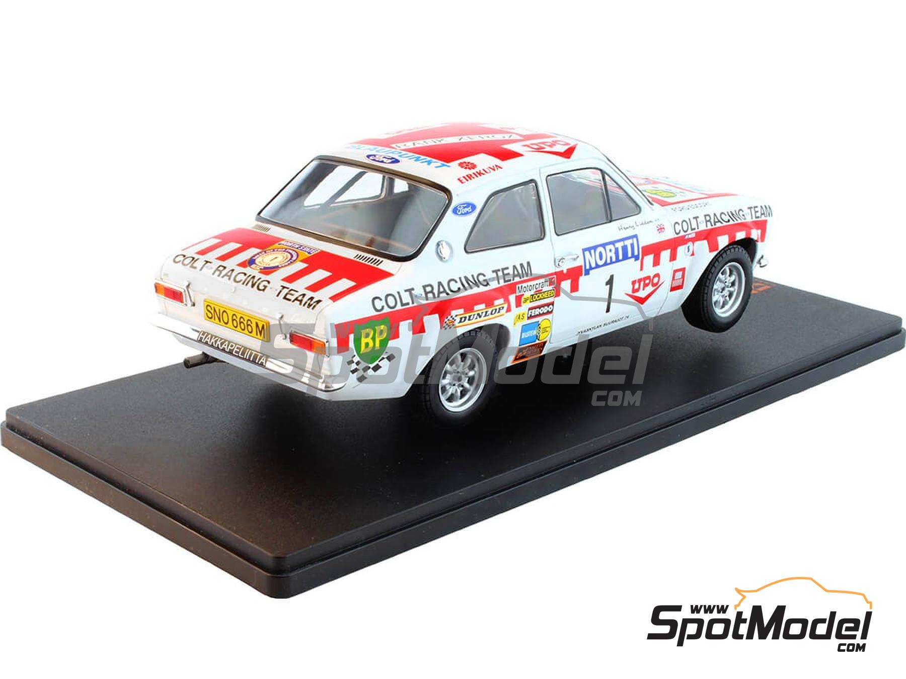 Ixo Models 18RMC141B-LQ.22: Diecast model car 1/18 scale - Ford Escort ...