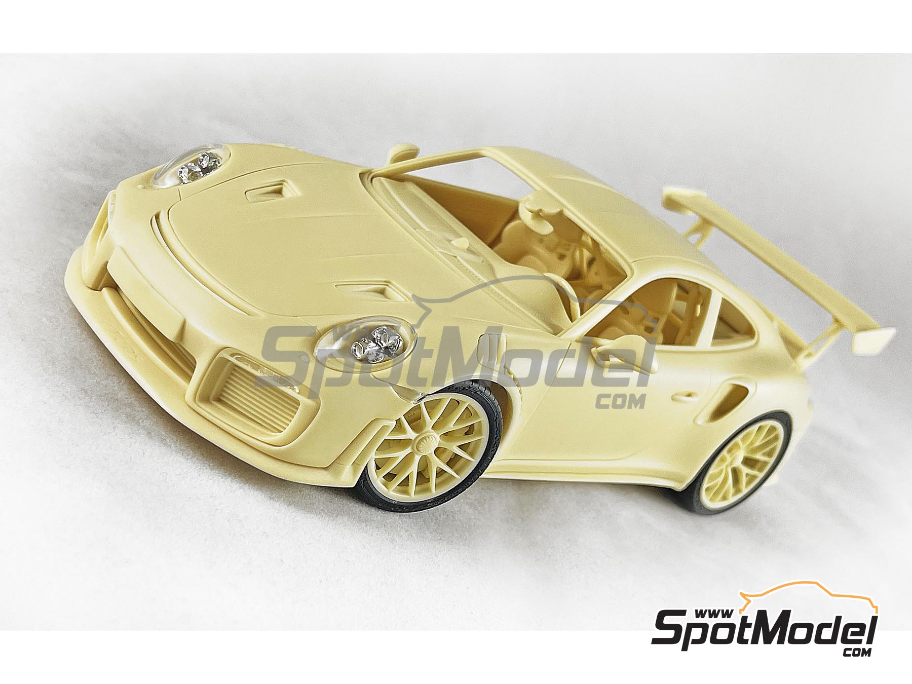 Kitbox PZY Model KB08-14: Car scale model kit 1/24 scale - Porsche 911 ...
