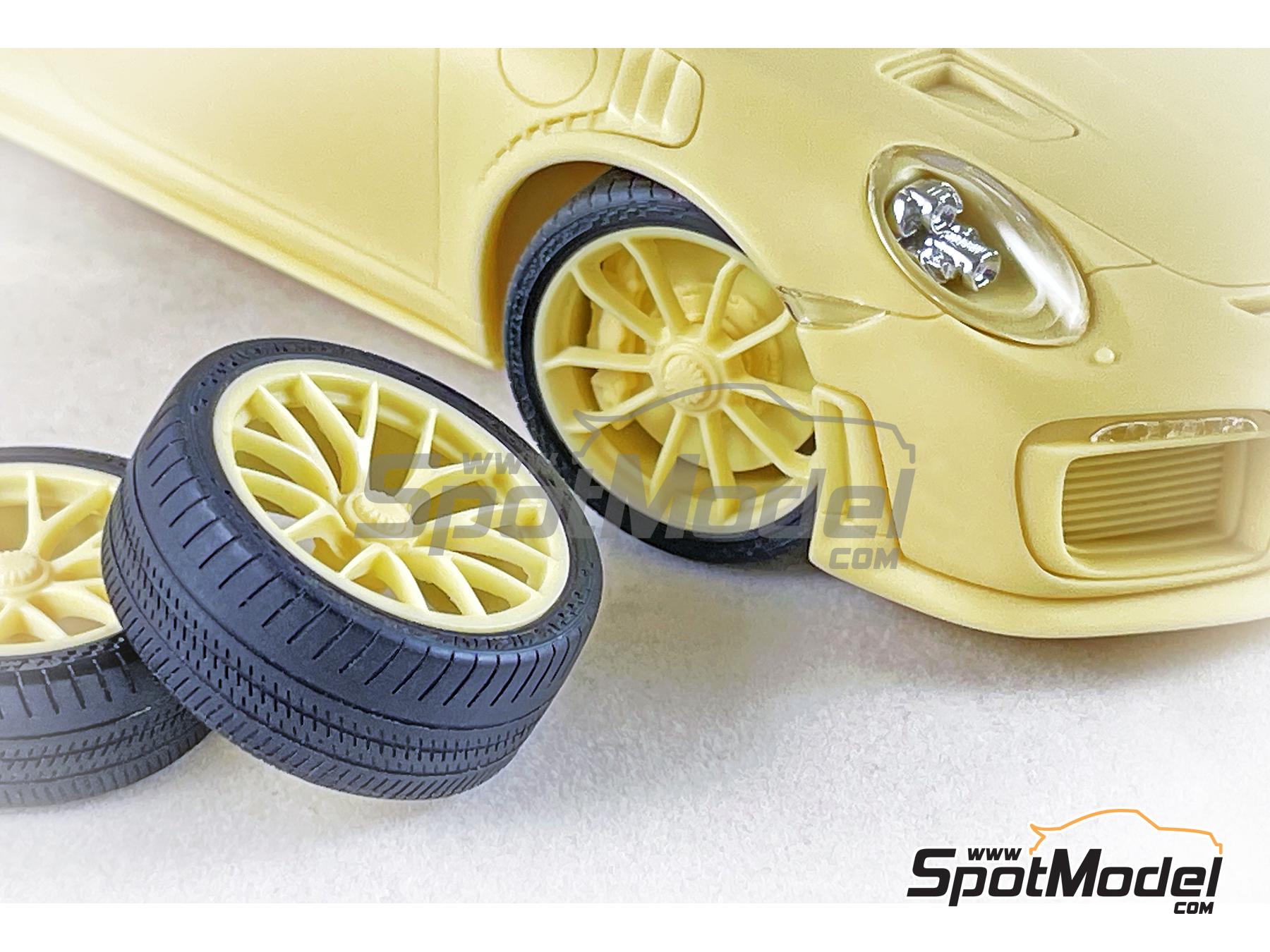 Kitbox PZY Model KB08-14: Car scale model kit 1/24 scale - Porsche 911 ...