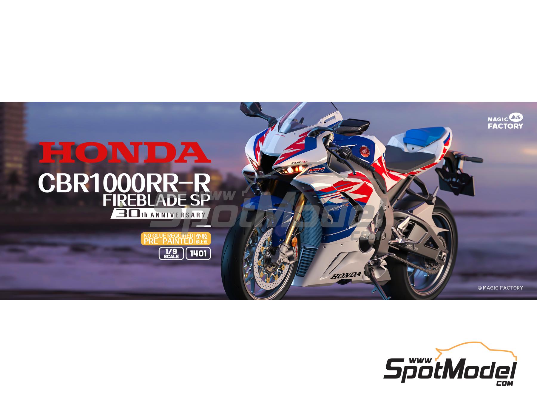 Magic Factory 1401: Motorbike scale model kit 1/9 scale - Honda ...
