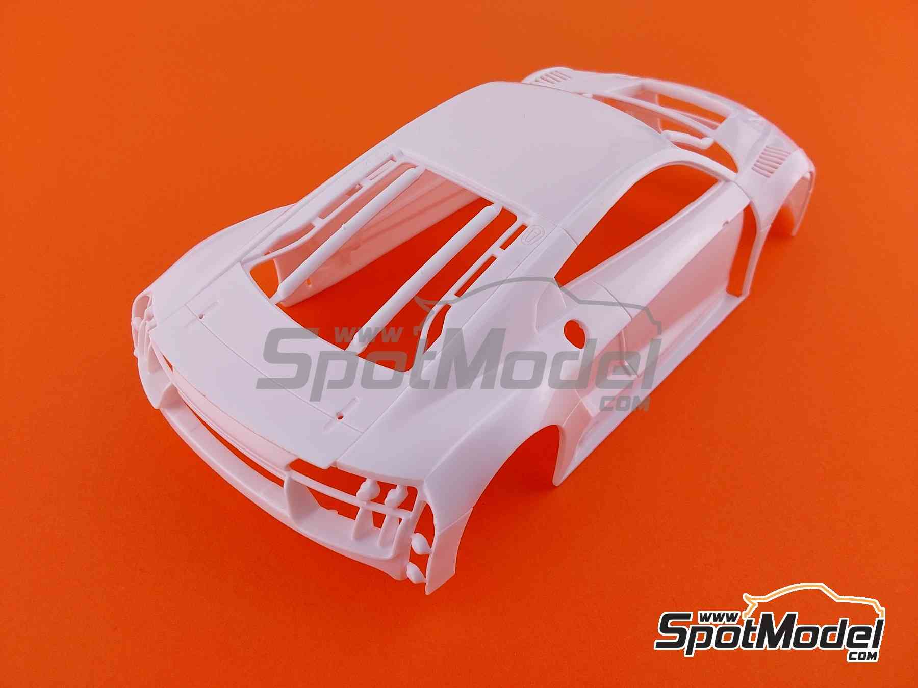 Nunu PN24024-UNBOX: Car scale model kit 1/24 scale - Audi R8 LMS GT3 2015 (ref. PN24024-UNBOX ...