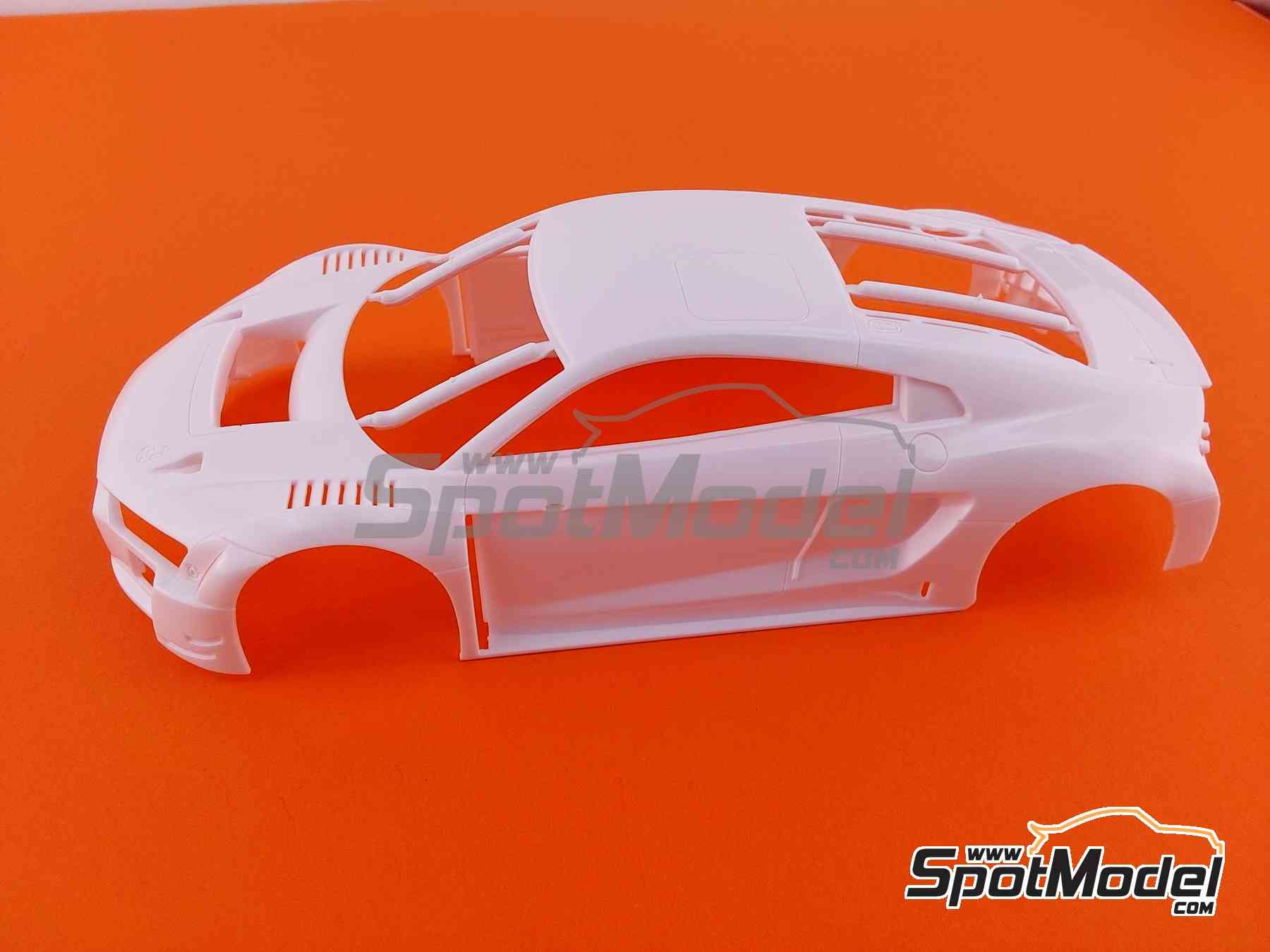 Nunu PN24024-UNBOX: Car scale model kit 1/24 scale - Audi R8 LMS GT3 2015 (ref. PN24024-UNBOX ...