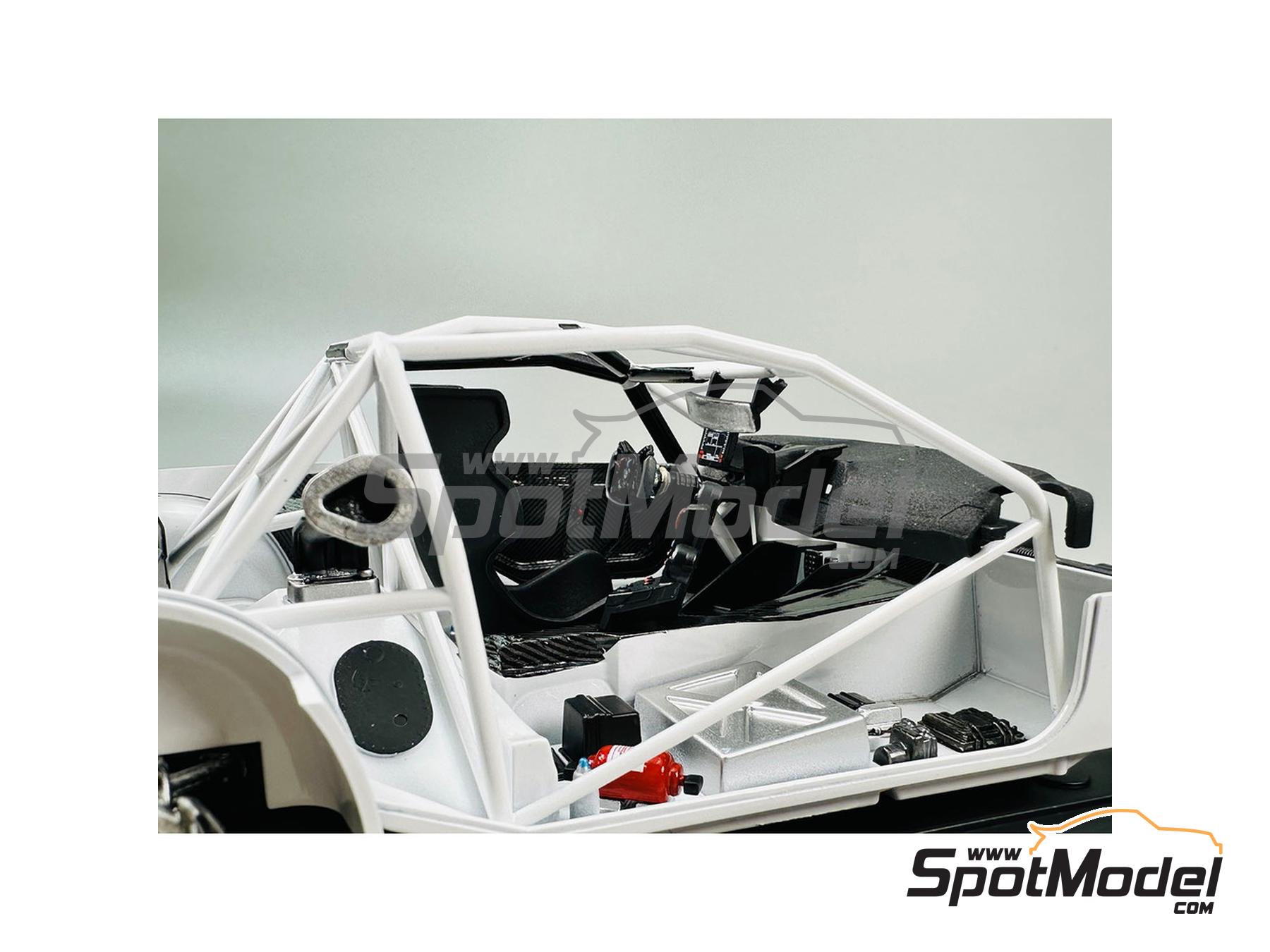 Nunu PN24045: Car scale model kit 1/24 scale - BMW M4 GT3 Schubert ...