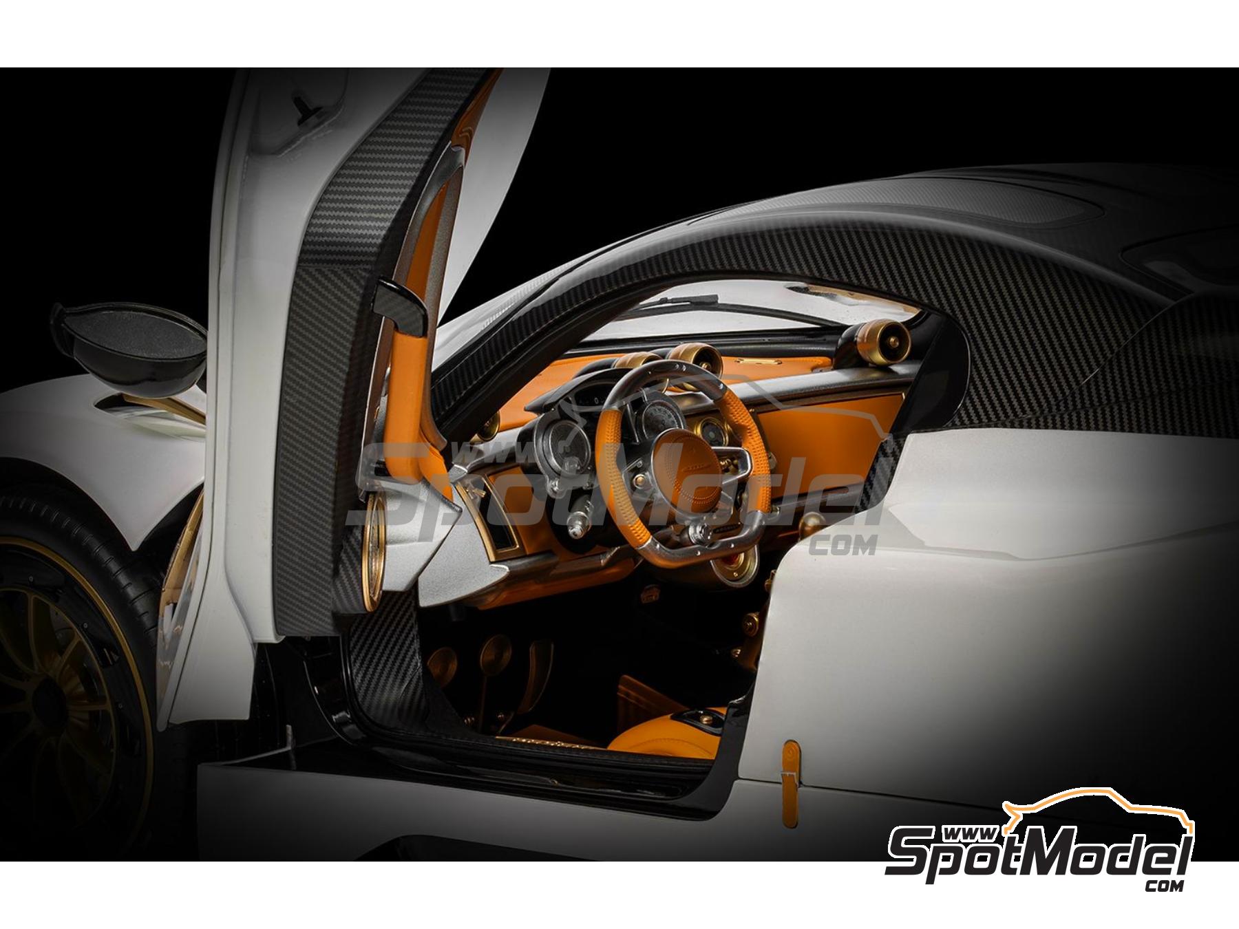 Pocher HK123: Car scale model kit 1/8 scale - Pagani Utopia Coupe ...