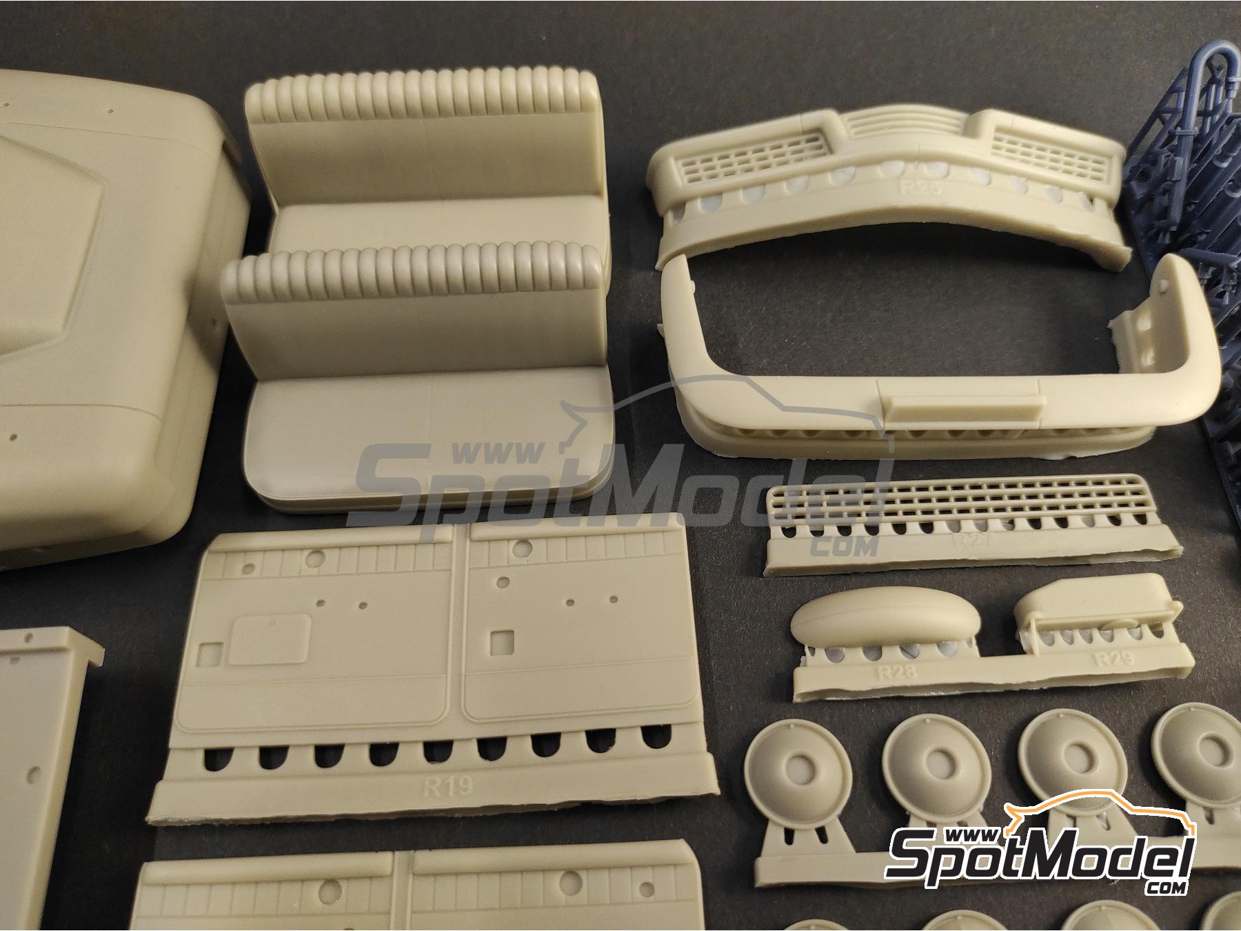 Red Wheel RW25001: Scale model kit 1/25 scale - Tucker 48 (ref. RW25001 ...