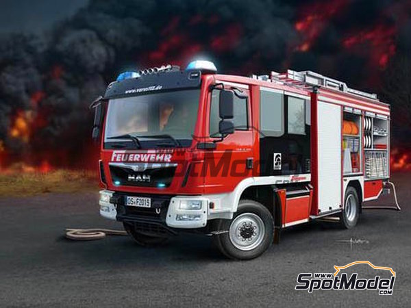 Revell 07452: Special vehicle scale model kit 1/24 scale - MAN TGM ...