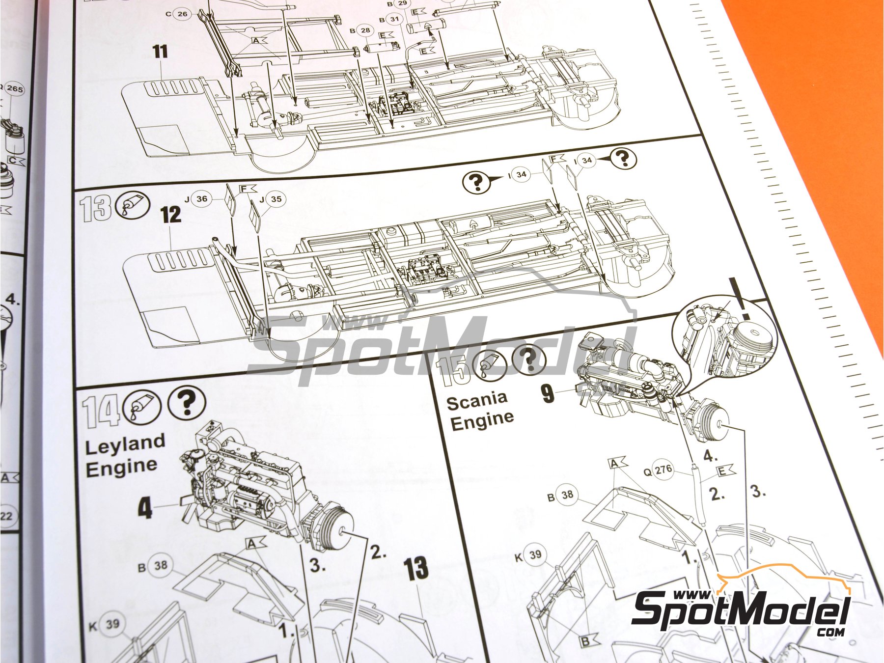 Revell 07651: Bus scale model kit 1/24 scale - London Routermaster bus ...