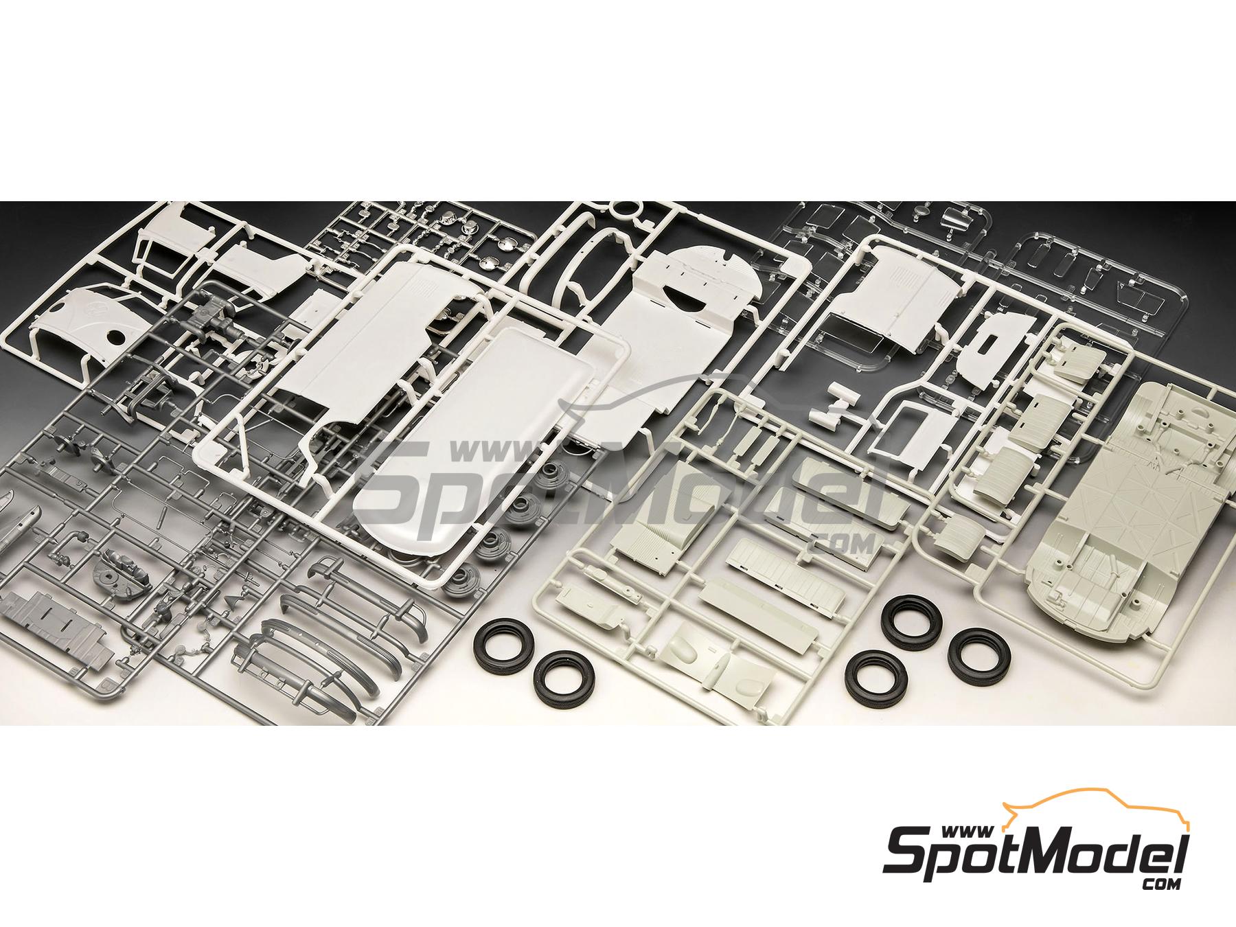 Revell 07726: Van scale model kit 1/24 scale - Volkswagen Transporter ...