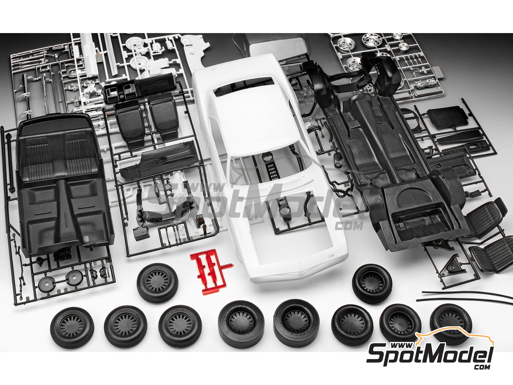 Revell 07727: Car scale model kit 1/12 scale - Chevrolet Camaro Z28 ...