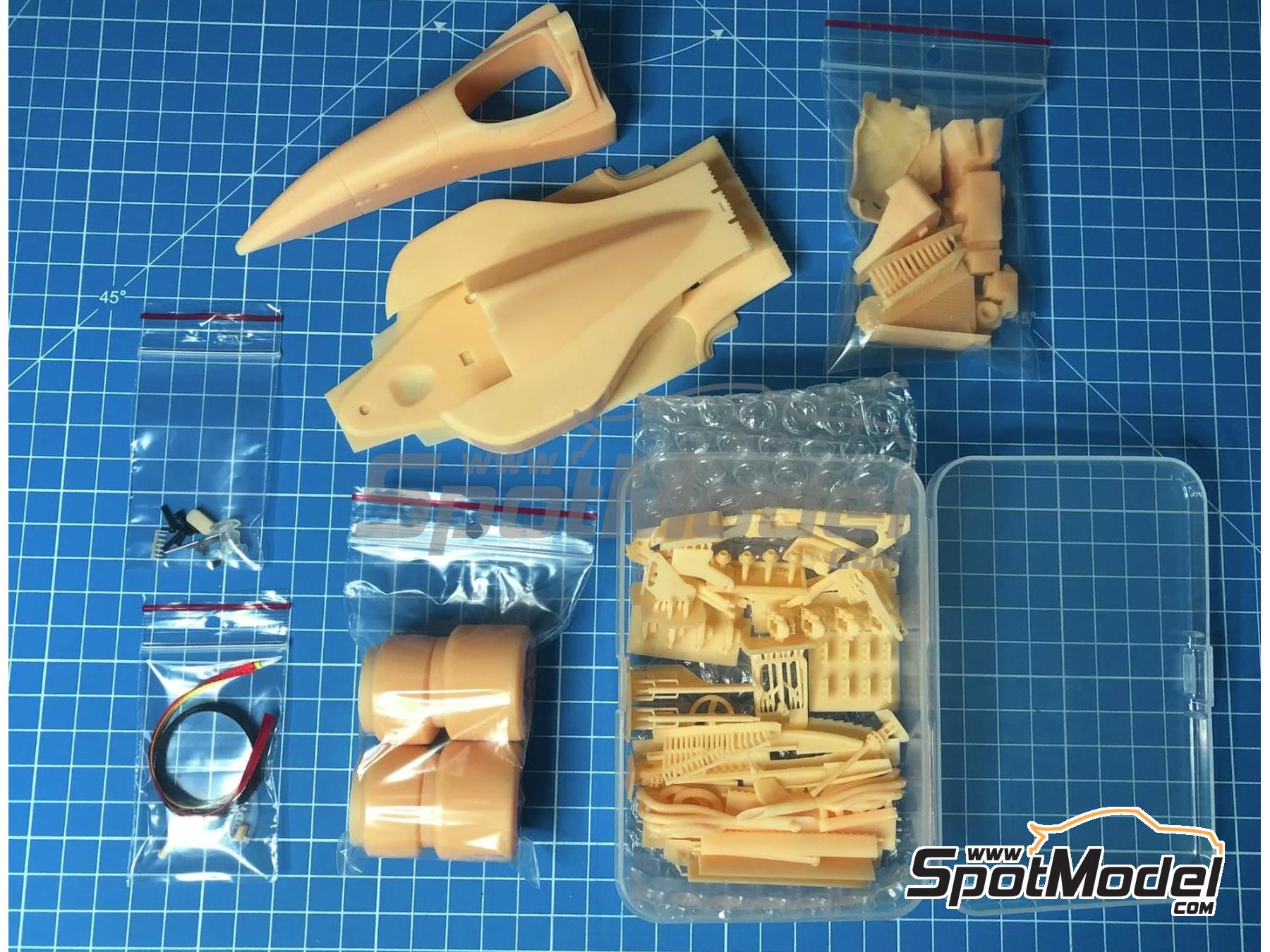 Stone Models A021/2022: Car scale model kit 1/20 scale - Andrea Moda ...