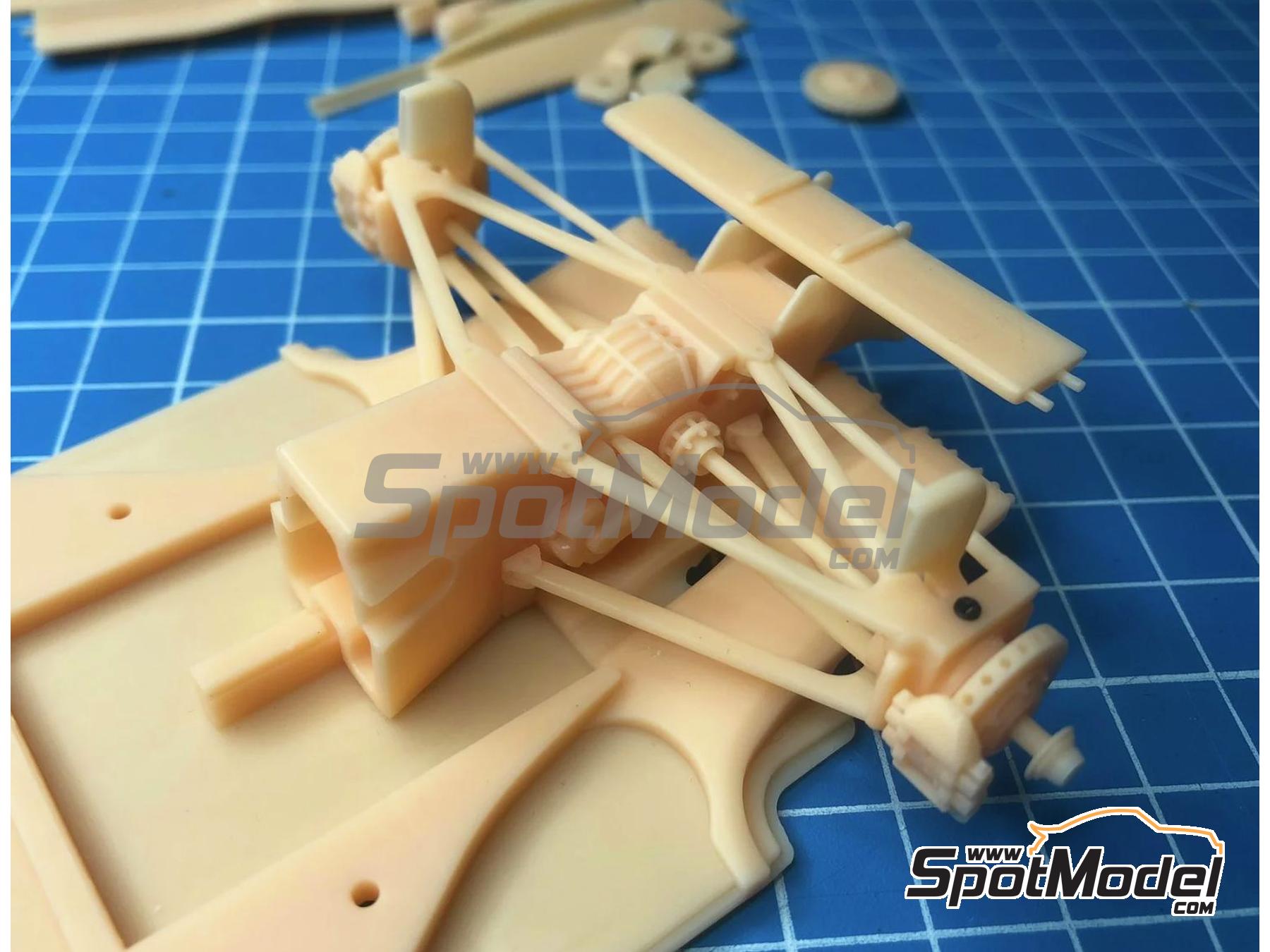 Stone Models A021/2022: Car scale model kit 1/20 scale - Andrea Moda ...