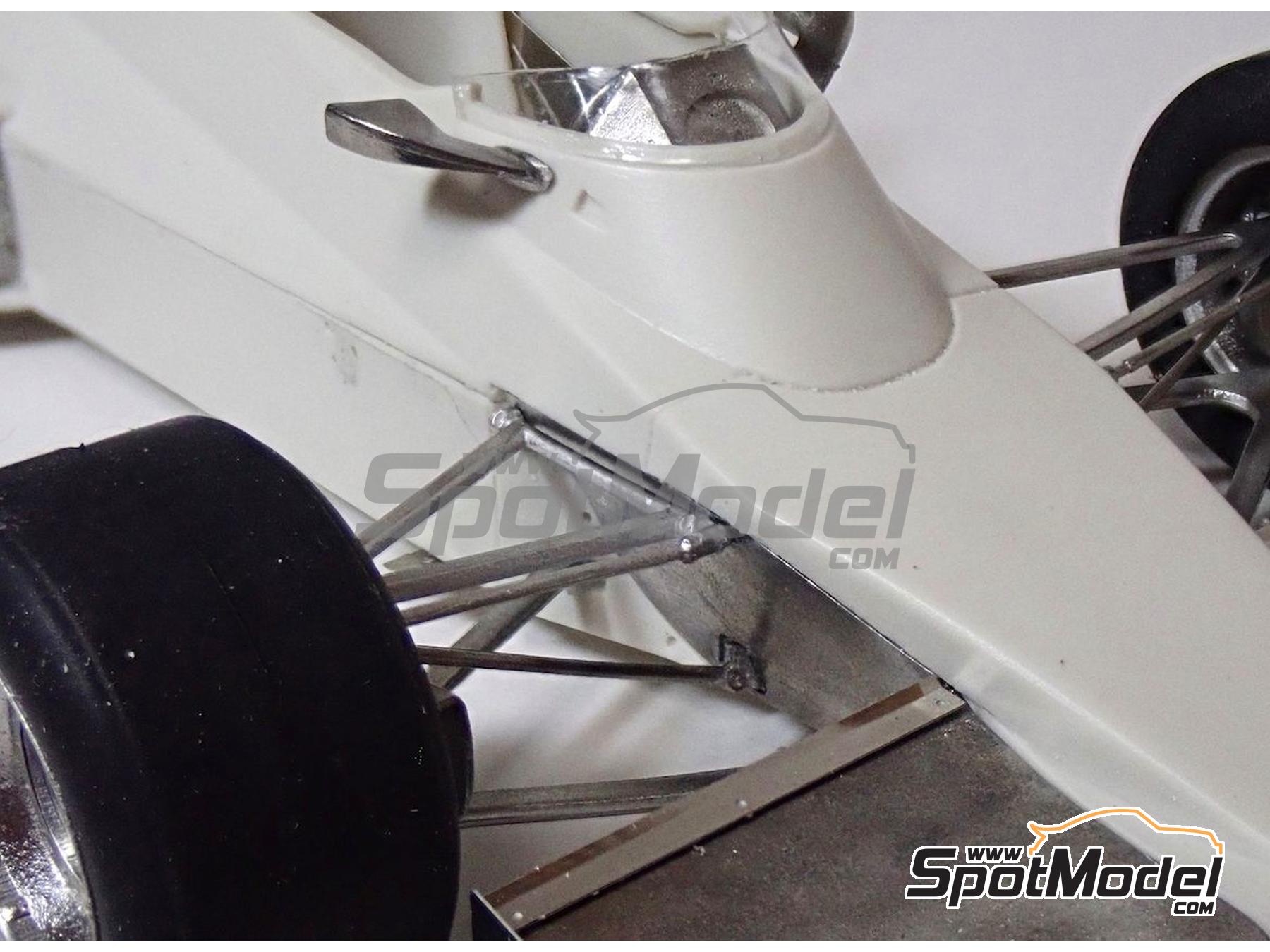 Studio27 FD20007: Car scale model kit 1/20 scale - Williams Ford FW08C ...