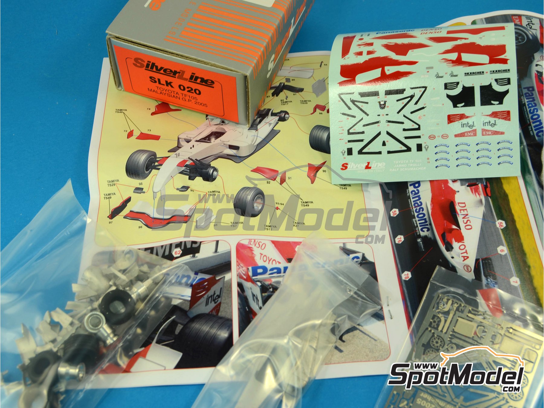 Tameo Kits SLK020: Car scale model kit 1/43 scale - Toyota TF105 ...