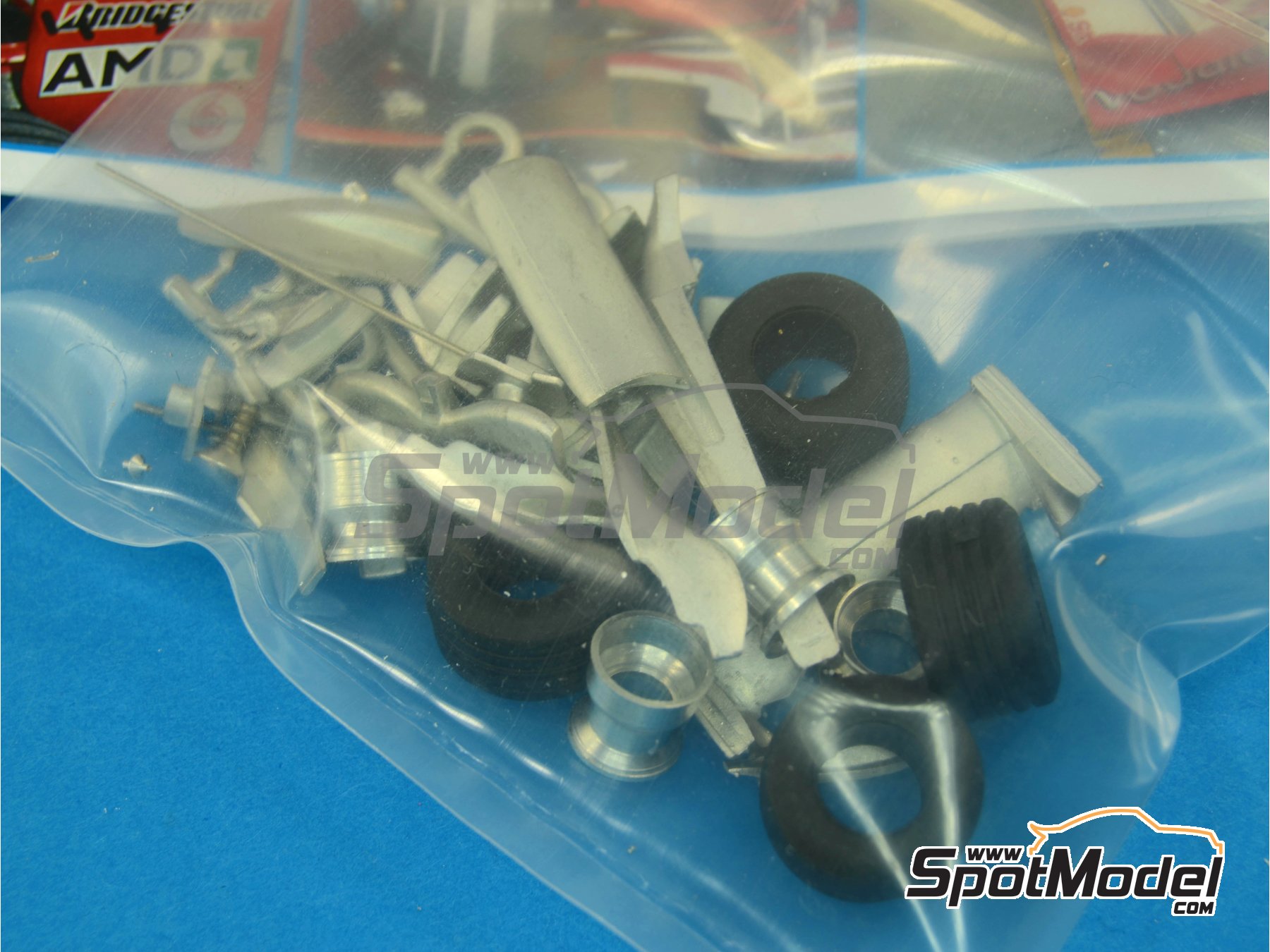 Tameo Kits TMK347: Car scale model kit 1/43 scale - Ferrari F2004 ...