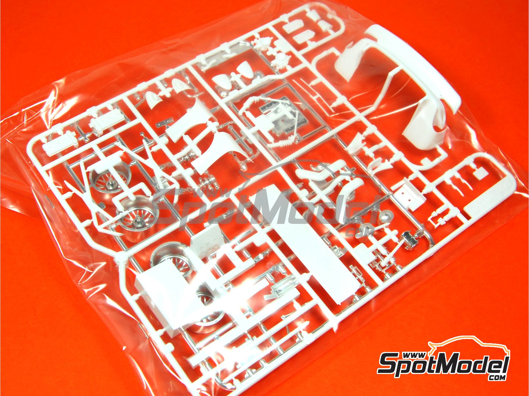 Tamiya 24186: Car scale model kit 1/24 scale - Porsche 911 GT1 Porsche ...