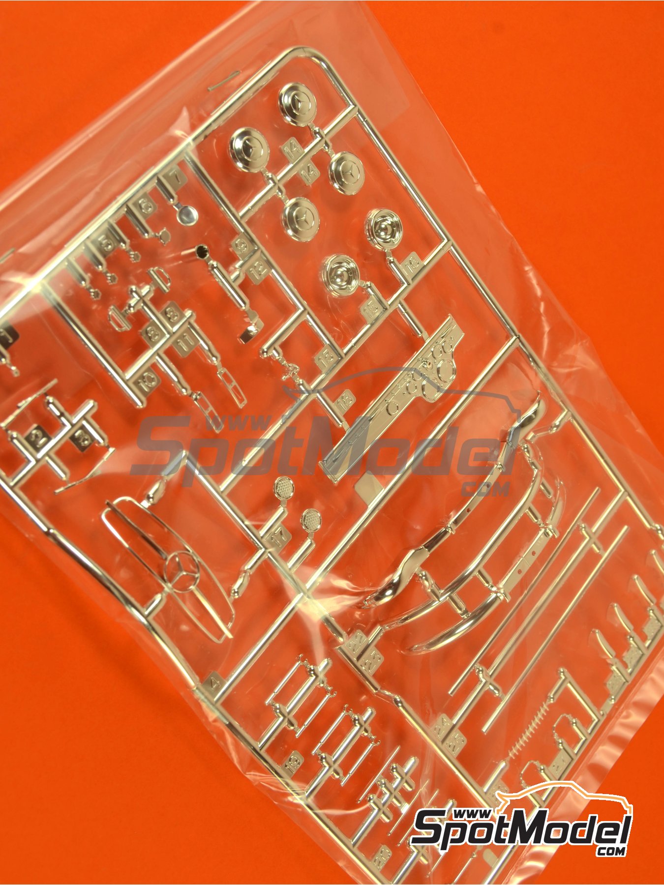 Tamiya TAM24338-SPRUE-D: Spare part 1/24 scale - Mercedes-Benz 300SL ...