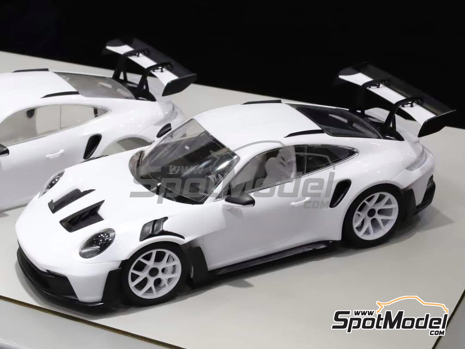 Tamiya 24370: Car scale model kit 1/24 scale - Porsche 911 992 GT3 RS ...