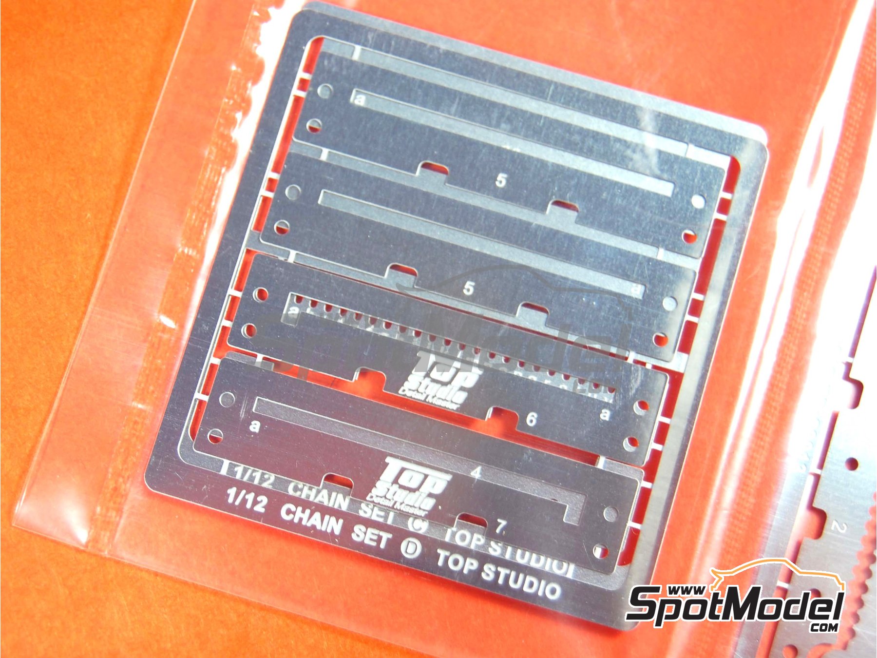 Top Studio TD23013: Chain set 1/12 scale Yamaha YZR-M1 for Tamiya ...