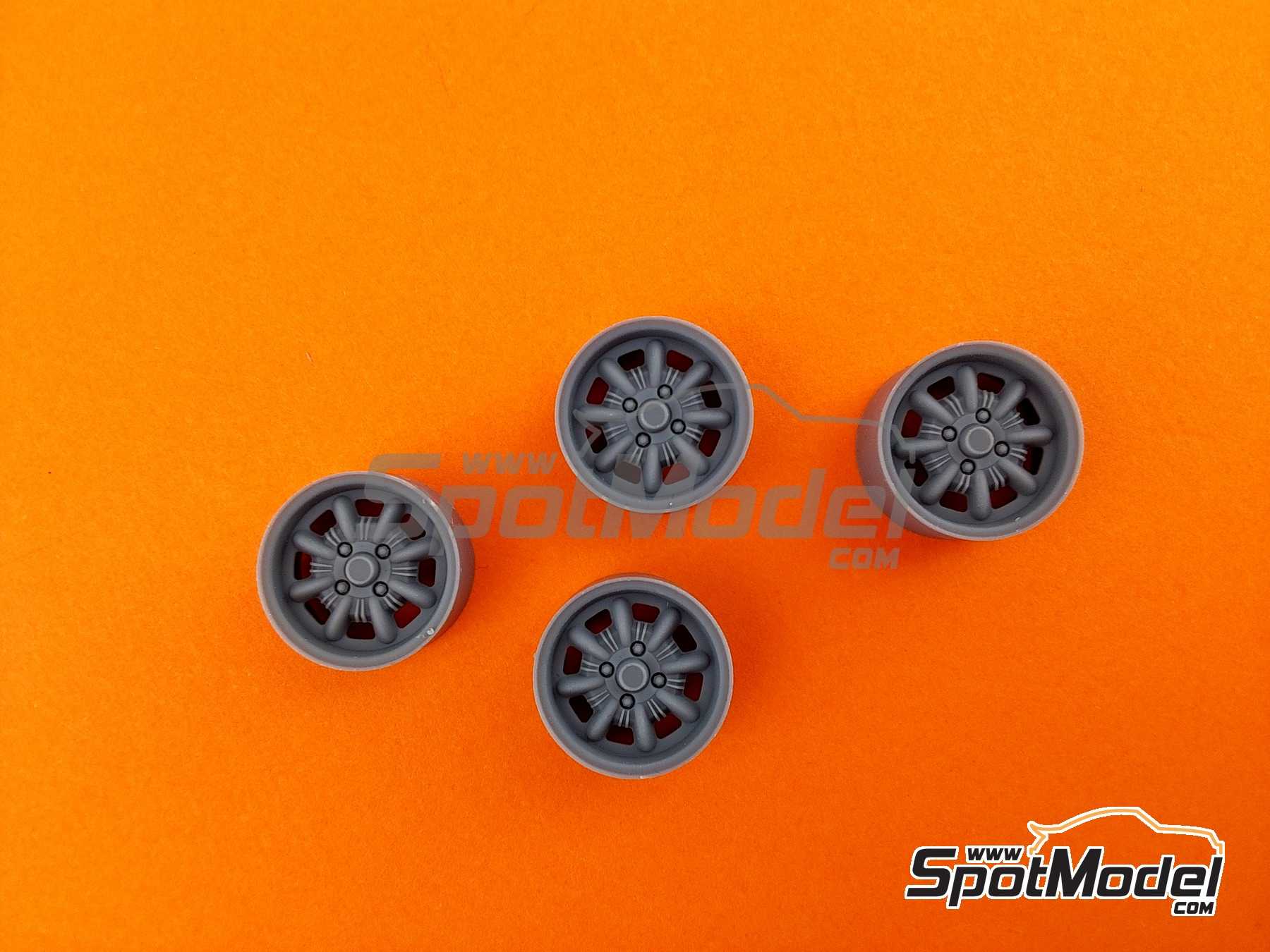 USCP 24P049: Rims and tyres set 1/24 scale - Minilite Double Fin 14 ...