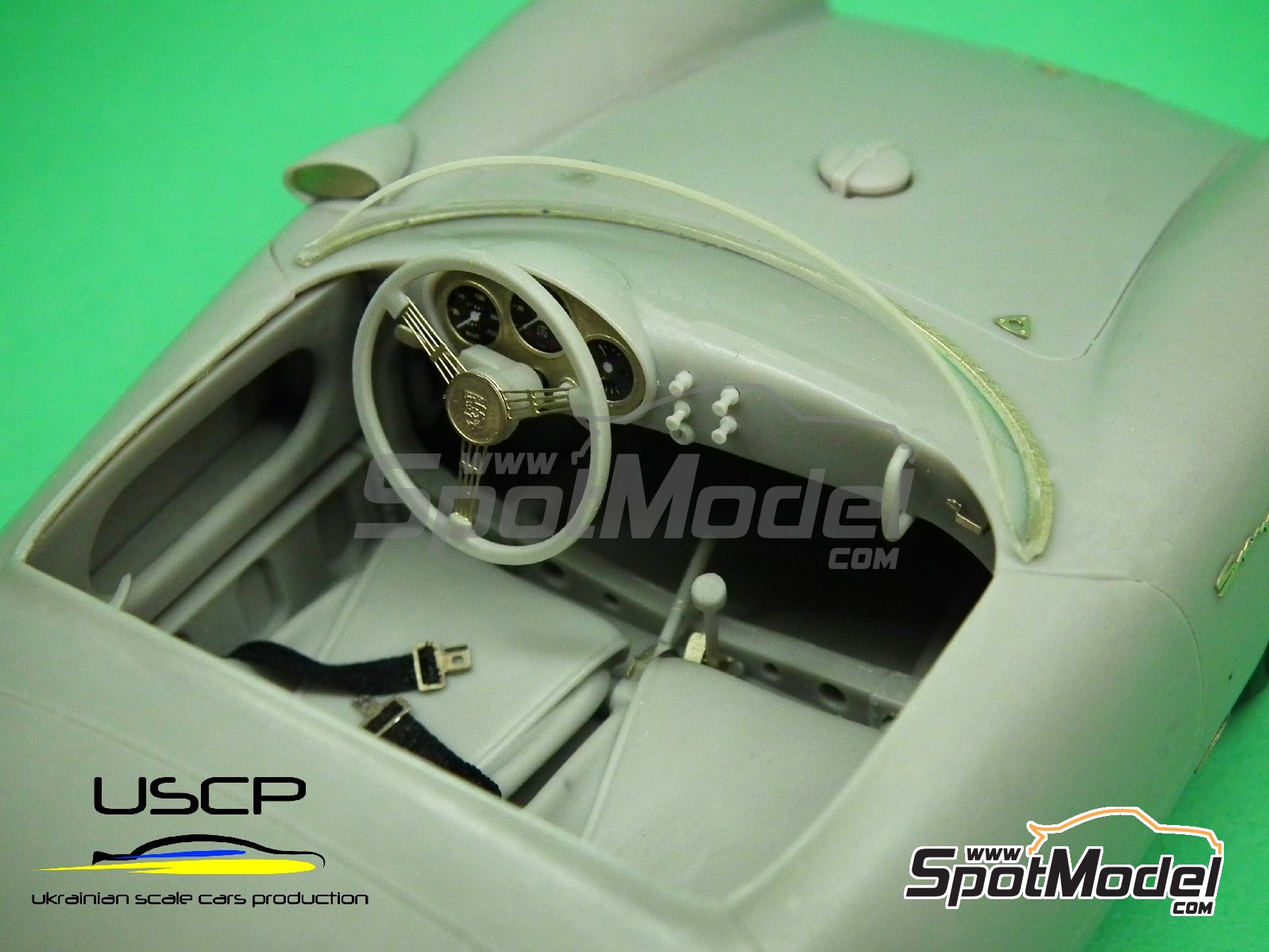 USCP 24K003: Car scale model kit 1/24 scale - Porsche 550 Spyder (ref ...