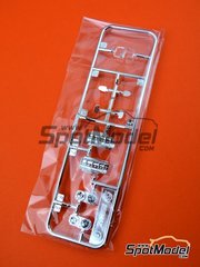 Beemax Model Kits: All products | SpotModel